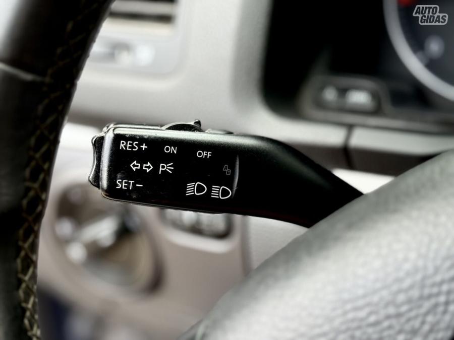 Zils Volkswagen Golf 2007 Kauņa, ar dzinēja tilpumu 1.90 L un nobraukumu 290 tūkst. km par 2500 €, foto 12 vietnē AUTOMOTO.COM.LV