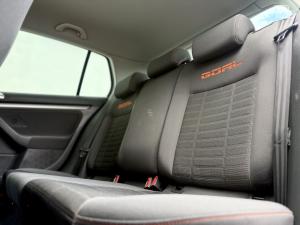 Zils Volkswagen Golf 2007 Kauņa, ar dzinēja tilpumu 1.90 L un nobraukumu 290 tūkst. km par 2500 €, foto 20 vietnē AUTOMOTO.COM.LV