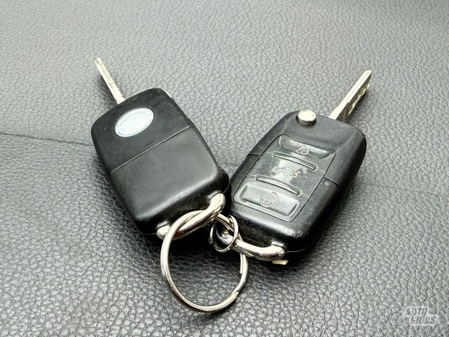 Zils Volkswagen Golf 2007 Kauņa, ar dzinēja tilpumu 1.90 L un nobraukumu 290 tūkst. km par 2500 €, foto 22 vietnē AUTOMOTO.COM.LV