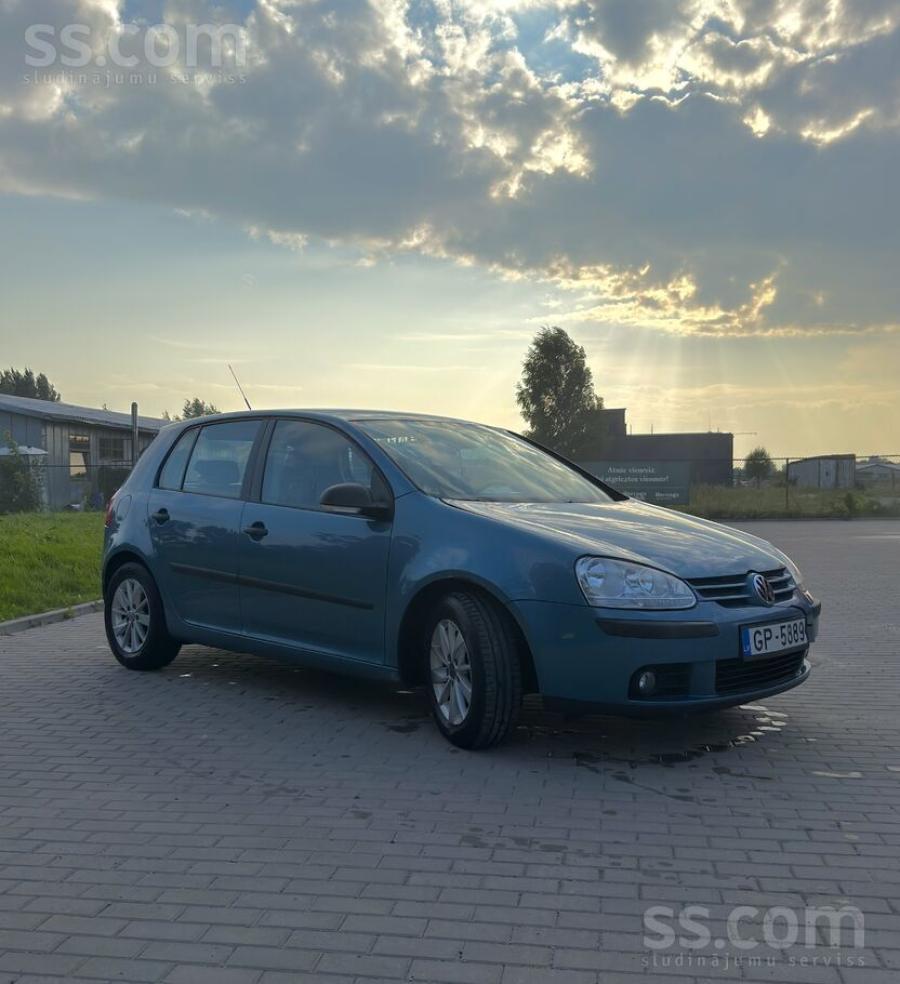 Zils Volkswagen Golf 2007 Rīga, ar dzinēja tilpumu 1.40 L un nobraukumu 202 tūkst. km par 1999 €, foto 3 vietnē AUTOMOTO.COM.LV