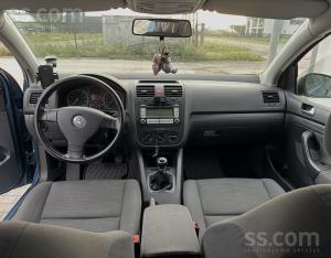 Zils Volkswagen Golf 2007 Rīga, ar dzinēja tilpumu 1.40 L un nobraukumu 202 tūkst. km par 1999 €, foto 6 vietnē AUTOMOTO.COM.LV