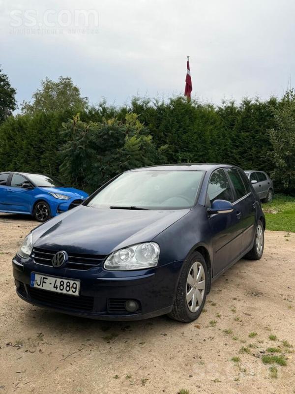 Zils Volkswagen Golf 2007 Rīga, ar dzinēja tilpumu 2.00 L un nobraukumu 450 tūkst. km par 1200 €, foto 5 vietnē AUTOMOTO.COM.LV