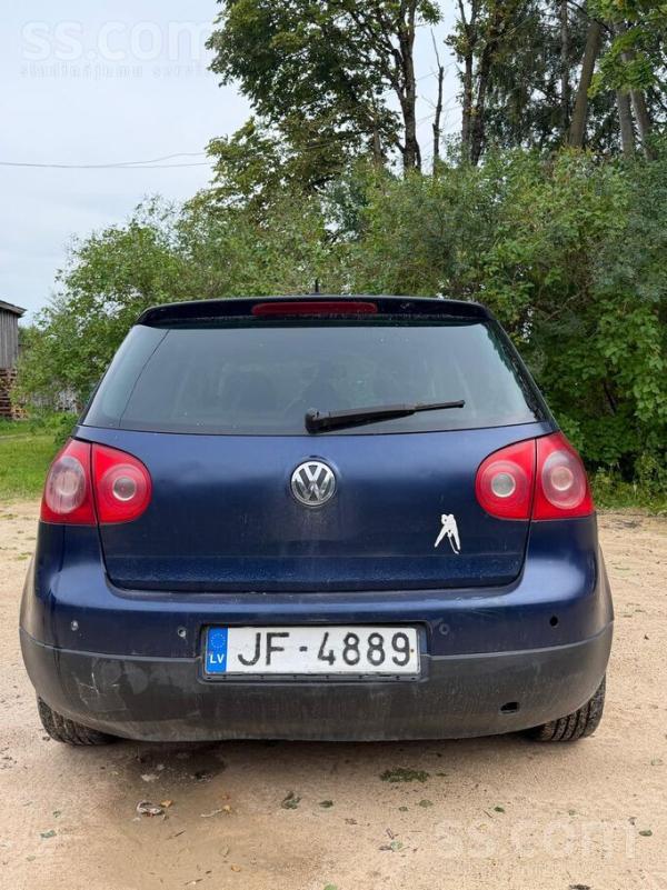 Zils Volkswagen Golf 2007 Rīga, ar dzinēja tilpumu 2.00 L un nobraukumu 450 tūkst. km par 1200 €, foto 9 vietnē AUTOMOTO.COM.LV
