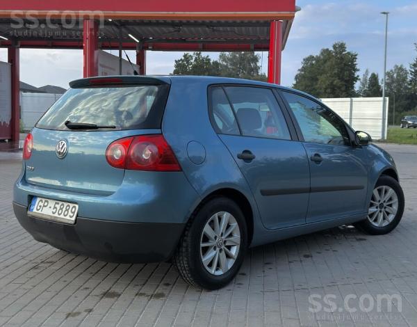 Zils Volkswagen Golf 2007 Rīga, ar dzinēja tilpumu 1.40 L un nobraukumu 204 tūkst. km par 1899 €, foto 4 vietnē AUTOMOTO.COM.LV