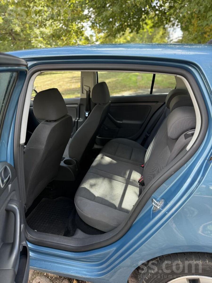 Zils Volkswagen Golf 2007 Kuldīga, ar dzinēja tilpumu 1.40 L un nobraukumu 177 tūkst. km par 1450 €, foto 8 vietnē AUTOMOTO.COM.LV