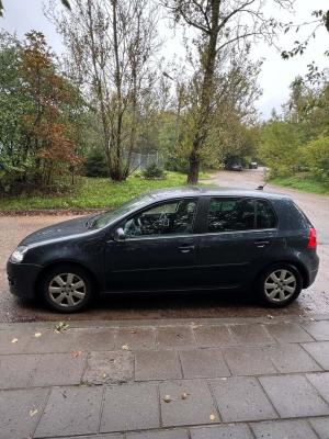 Blue Volkswagen Golf 2007 in Vilnius, with an engine capacity of 1.40 L and mileage of 272 thousand km for 1200 €, photo 7 on AUTOMOTO.COM.LV