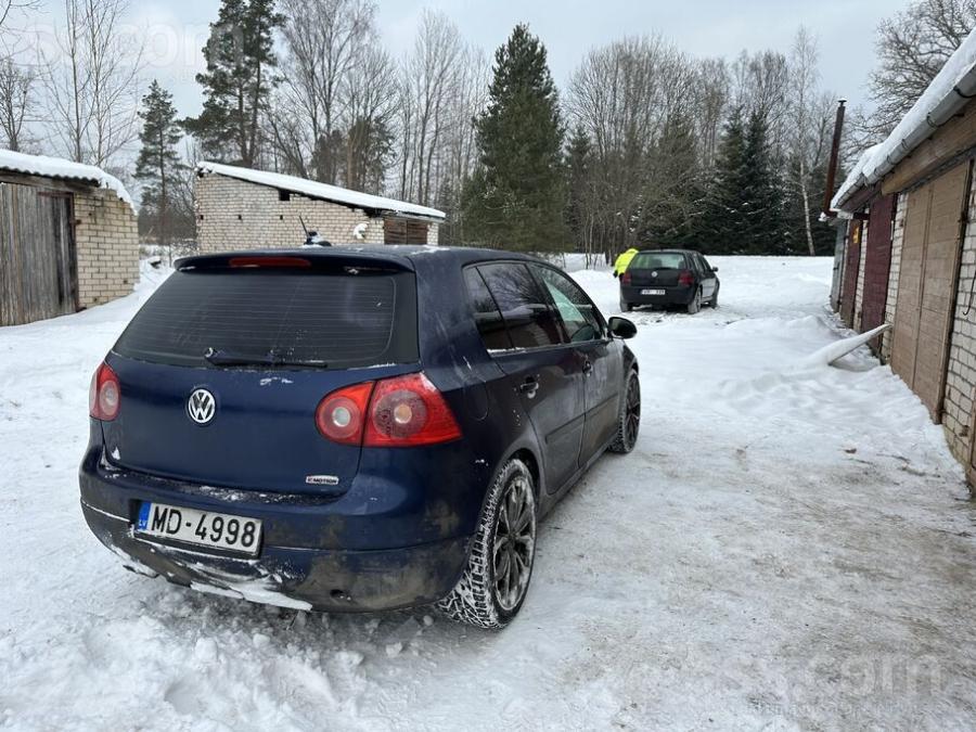 Zils Volkswagen Golf 2008 Rīga, ar dzinēja tilpumu 2.00 L un nobraukumu 294 tūkst. km par 3750 €, foto 10 vietnē AUTOMOTO.COM.LV