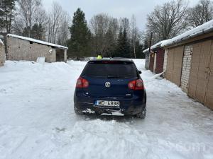 Zils Volkswagen Golf 2008 Rīga, ar dzinēja tilpumu 2.00 L un nobraukumu 294 tūkst. km par 3750 €, foto 12 vietnē AUTOMOTO.COM.LV