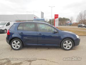 Zils Volkswagen Golf 2008 Viljandi, ar dzinēja tilpumu 2.00 L un nobraukumu 260 tūkst. km par 3990 €, foto 19 vietnē AUTOMOTO.COM.LV