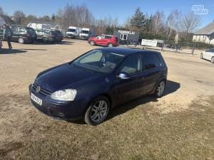 Blue Volkswagen Golf 2008 in Kelme, with an engine capacity of 1.90 L and mileage of 539 thousand km for 1050 €, photo 4 on AUTOMOTO.COM.LV