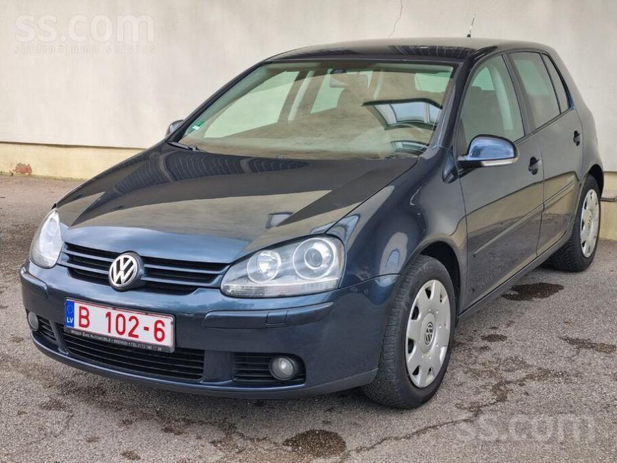 Zils Volkswagen Golf 2008 Ogre, ar dzinēja tilpumu 1.40 L un nobraukumu 260 tūkst. km par 3150 €, foto 1 vietnē AUTOMOTO.COM.LV