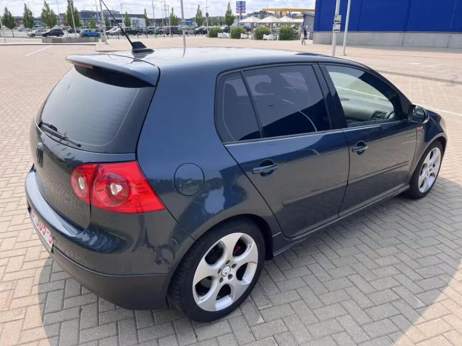 Blue Volkswagen Golf 2008 in Riga, with an engine capacity of 2.00 L and mileage of 246 thousand km for 3750 €, photo 5 on AUTOMOTO.COM.LV