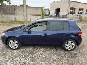 Zils Volkswagen Golf 2008 Rēzekne, ar dzinēja tilpumu 2.00 L un nobraukumu 0 tūkst. km par 3750 €, foto 5 vietnē AUTOMOTO.COM.LV