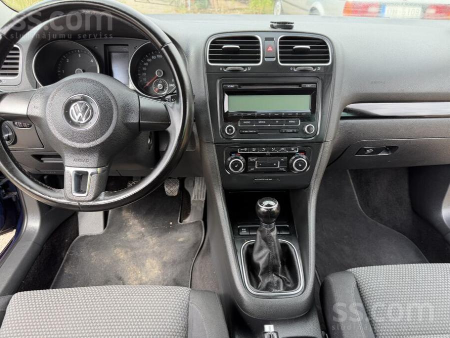 Zils Volkswagen Golf 2008 Rēzekne, ar dzinēja tilpumu 2.00 L un nobraukumu 0 tūkst. km par 3750 €, foto 12 vietnē AUTOMOTO.COM.LV