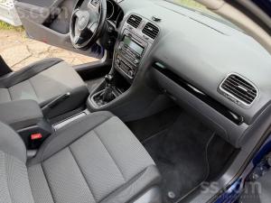 Zils Volkswagen Golf 2008 Rēzekne, ar dzinēja tilpumu 2.00 L un nobraukumu 0 tūkst. km par 3750 €, foto 14 vietnē AUTOMOTO.COM.LV