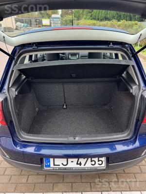 Zils Volkswagen Golf 2008 Jelgava, ar dzinēja tilpumu 2.00 L un nobraukumu 340 tūkst. km par 2200 €, foto 7 vietnē AUTOMOTO.COM.LV