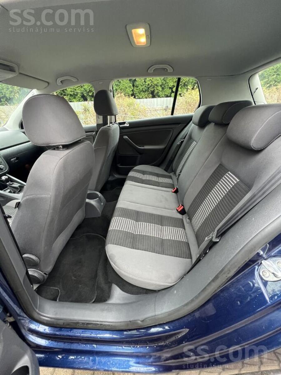 Zils Volkswagen Golf 2008 Jelgava, ar dzinēja tilpumu 2.00 L un nobraukumu 340 tūkst. km par 2200 €, foto 12 vietnē AUTOMOTO.COM.LV