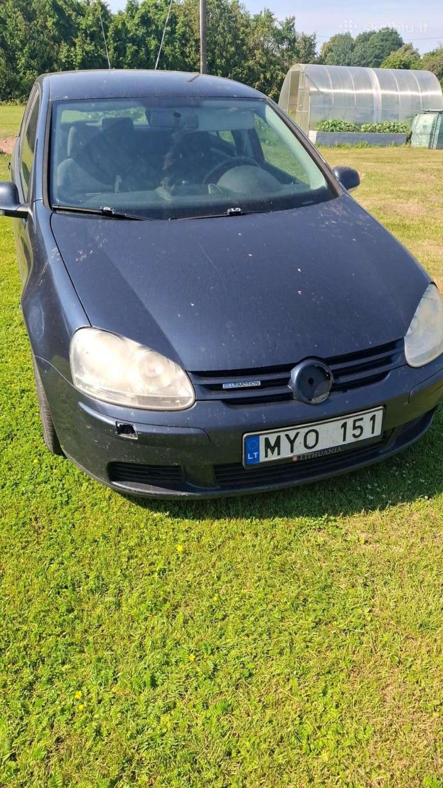 Blue Volkswagen Golf 2008 in Marijampole, with an engine capacity of 1.90 L and mileage of 332 thousand km for 900 €, photo 5 on AUTOMOTO.COM.LV
