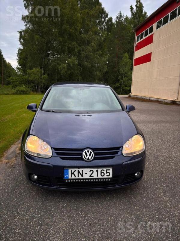 Zils Volkswagen Golf 2008 Limbaži, ar dzinēja tilpumu 2.00 L un nobraukumu 474 tūkst. km par 1400 €, foto 1 vietnē AUTOMOTO.COM.LV