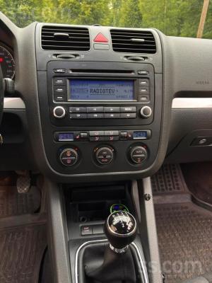 Zils Volkswagen Golf 2008 Limbaži, ar dzinēja tilpumu 2.00 L un nobraukumu 474 tūkst. km par 1400 €, foto 11 vietnē AUTOMOTO.COM.LV