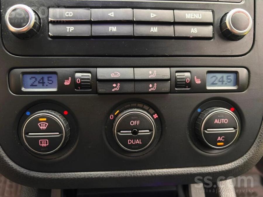 Zils Volkswagen Golf 2008 Limbaži, ar dzinēja tilpumu 2.00 L un nobraukumu 474 tūkst. km par 1400 €, foto 12 vietnē AUTOMOTO.COM.LV