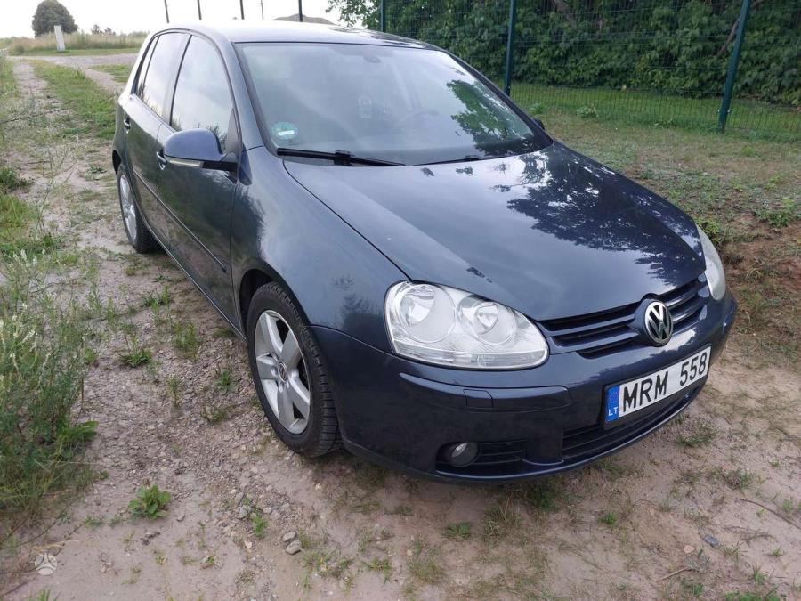 Blue Volkswagen Golf 2008 in Alytus, with an engine capacity of 1.39 L and mileage of 249 thousand km for 3200 €, photo 7 on AUTOMOTO.COM.LV