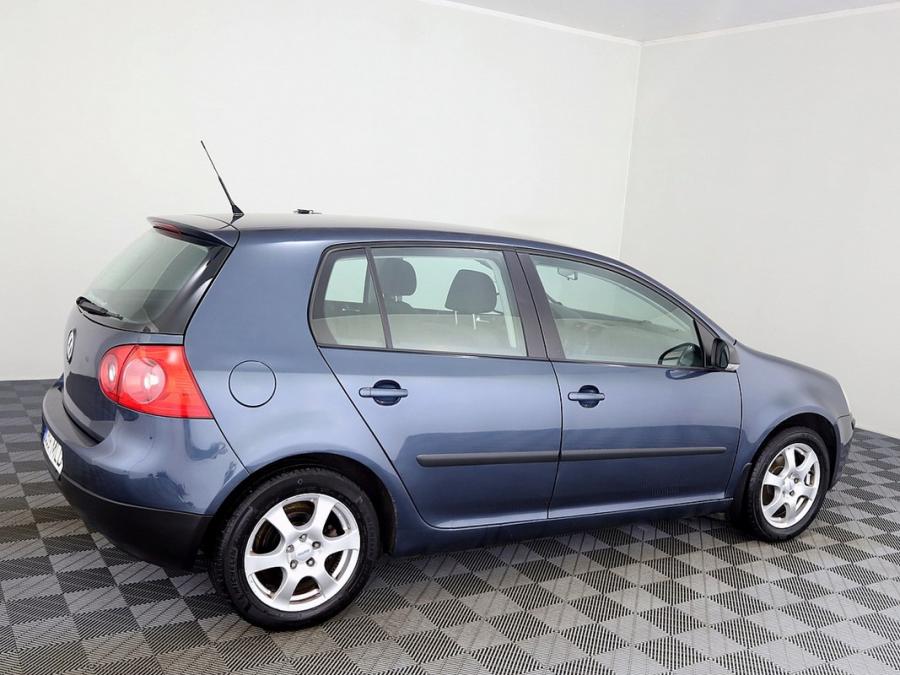 Blue Volkswagen Golf 2008 in Tallinn, with an engine capacity of 1.40 L and mileage of 259 thousand km for 899 €, photo 11 on AUTOMOTO.COM.LV