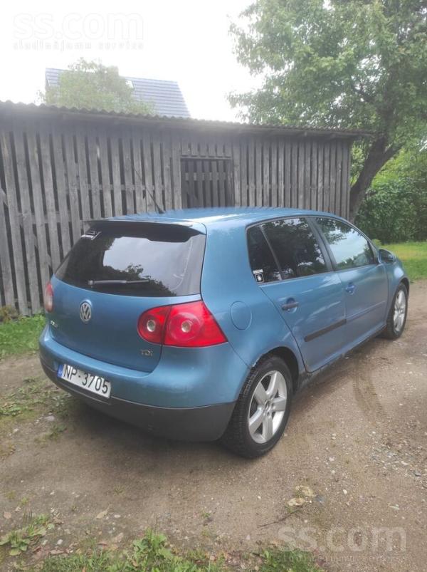 Zils Volkswagen Golf 2008 Limbaži, ar dzinēja tilpumu 1.90 L un nobraukumu 345 tūkst. km par 550 €, foto 2 vietnē AUTOMOTO.COM.LV