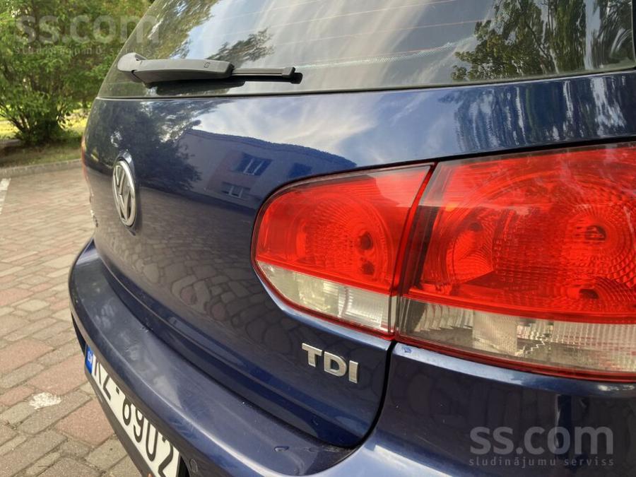 Zils Volkswagen Golf 2008 Jelgava, ar dzinēja tilpumu 2.00 L un nobraukumu 261 tūkst. km par 3450 €, foto 9 vietnē AUTOMOTO.COM.LV