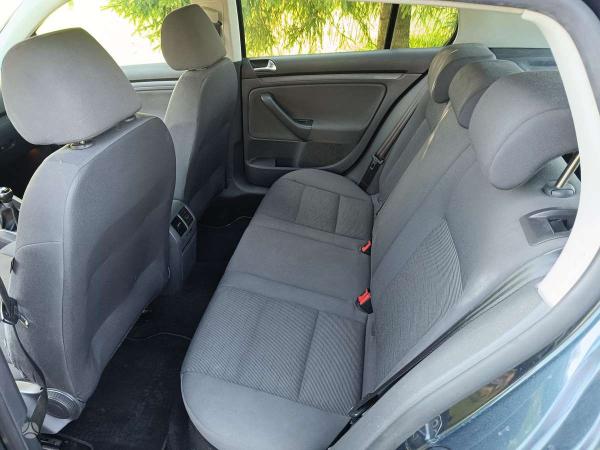 Zils Volkswagen Golf 2008 Rokiškis, ar dzinēja tilpumu 1.60 L un nobraukumu 192 tūkst. km par 2100 €, foto 7 vietnē AUTOMOTO.COM.LV