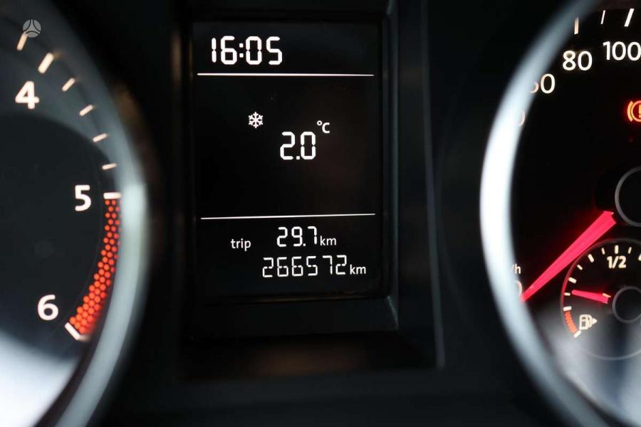 Синий Фольксваген Гольф 2009 в Алитус, объемом двигателя 2.00 л и пробегом 267 тыс. км за 3450 €, фото 24 на AUTOMOTO.COM.LV