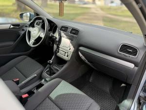 Zils Volkswagen Golf 2009 Viļņa, ar dzinēja tilpumu 1.60 L un nobraukumu 259 tūkst. km par 3800 €, foto 4 vietnē AUTOMOTO.COM.LV