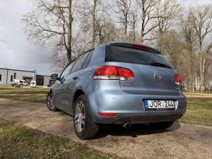 Zils Volkswagen Golf 2009 Viļņa, ar dzinēja tilpumu 1.60 L un nobraukumu 259 tūkst. km par 3800 €, foto 12 vietnē AUTOMOTO.COM.LV