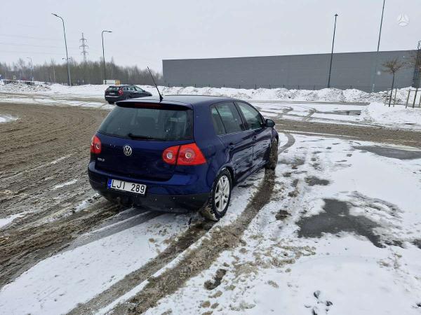Zils Volkswagen Golf 2009 Kauņa, ar dzinēja tilpumu 1.90 L un nobraukumu 272 tūkst. km par 230 €, foto 6 vietnē AUTOMOTO.COM.LV