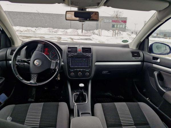 Zils Volkswagen Golf 2009 Kauņa, ar dzinēja tilpumu 1.90 L un nobraukumu 272 tūkst. km par 230 €, foto 9 vietnē AUTOMOTO.COM.LV