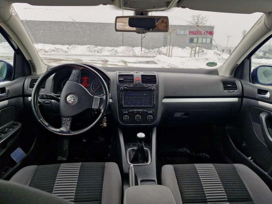 Blue Volkswagen Golf 2009 in Kaunas, with an engine capacity of 1.90 L and mileage of 272 thousand km for 230 €, photo 10 on AUTOMOTO.COM.LV
