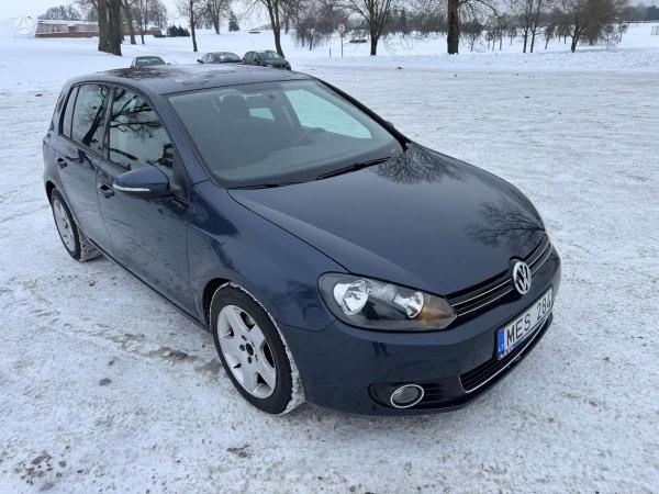 Zils Volkswagen Golf 2009 Kauņa, ar dzinēja tilpumu 1.39 L un nobraukumu 230 tūkst. km par 3850 €, foto 2 vietnē AUTOMOTO.COM.LV