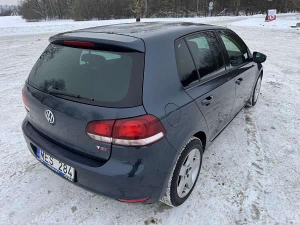 Zils Volkswagen Golf 2009 Kauņa, ar dzinēja tilpumu 1.39 L un nobraukumu 230 tūkst. km par 3850 €, foto 3 vietnē AUTOMOTO.COM.LV