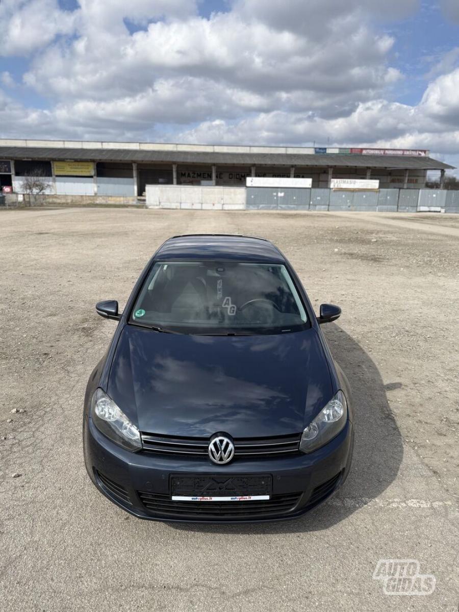Zils Volkswagen Golf 2009 Šauļi, ar dzinēja tilpumu 2.00 L un nobraukumu 208 tūkst. km par 3850 €, foto 3 vietnē AUTOMOTO.COM.LV
