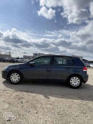 Zils Volkswagen Golf 2009 Šauļi, ar dzinēja tilpumu 2.00 L un nobraukumu 208 tūkst. km par 3850 €, foto 6 vietnē AUTOMOTO.COM.LV