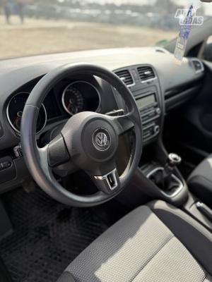 Zils Volkswagen Golf 2009 Šauļi, ar dzinēja tilpumu 2.00 L un nobraukumu 208 tūkst. km par 3850 €, foto 19 vietnē AUTOMOTO.COM.LV