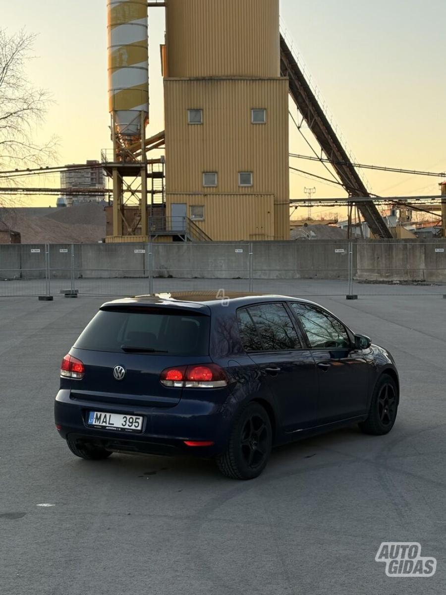 Zils Volkswagen Golf 2009 Klaipėda, ar dzinēja tilpumu 2.00 L un nobraukumu 243 tūkst. km par 3700 €, foto 10 vietnē AUTOMOTO.COM.LV