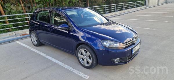 Zils Volkswagen Golf 2009 Rīga, ar dzinēja tilpumu 2.00 L un nobraukumu 301 tūkst. km par 2180 €, foto 2 vietnē AUTOMOTO.COM.LV