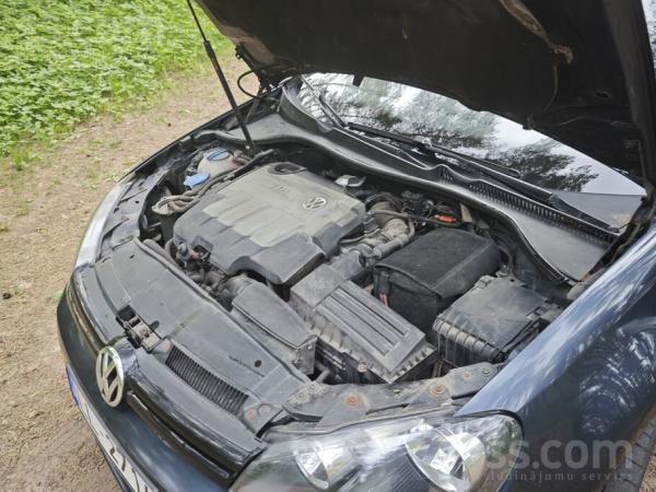 Blue Volkswagen Golf 2009 in Riga, with an engine capacity of 2.00 L and mileage of 300 thousand km for 2400 €, photo 8 on AUTOMOTO.COM.LV