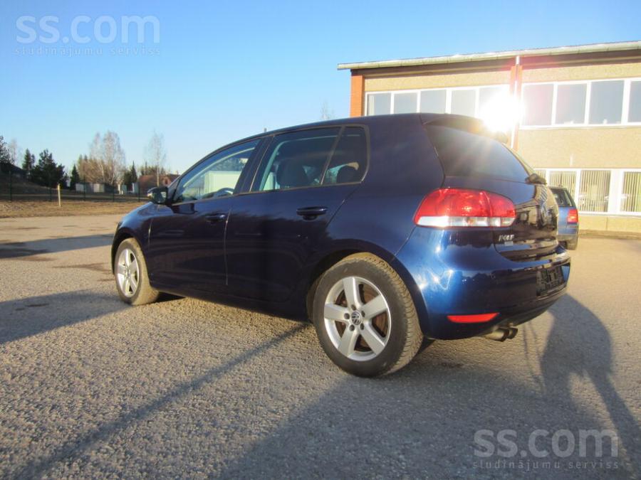 Zils Volkswagen Golf 2009 Liepāja, ar dzinēja tilpumu 2.00 L un nobraukumu 151 tūkst. km par 4800 €, foto 3 vietnē AUTOMOTO.COM.LV