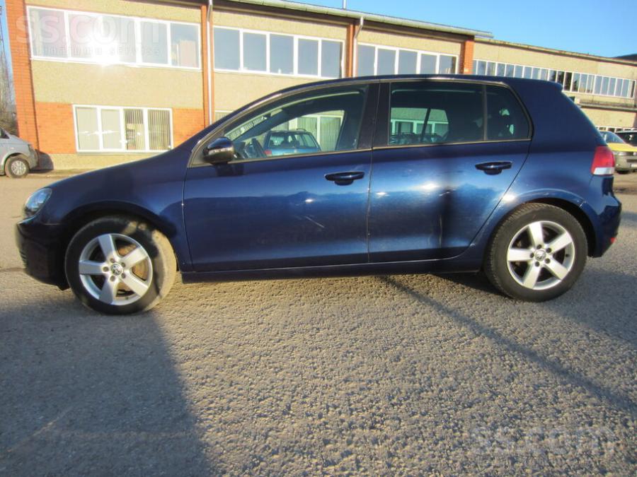 Zils Volkswagen Golf 2009 Liepāja, ar dzinēja tilpumu 2.00 L un nobraukumu 151 tūkst. km par 4800 €, foto 9 vietnē AUTOMOTO.COM.LV