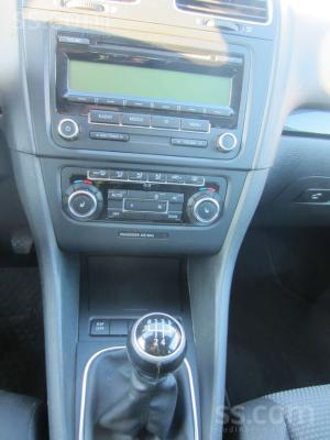 Zils Volkswagen Golf 2009 Liepāja, ar dzinēja tilpumu 2.00 L un nobraukumu 151 tūkst. km par 4800 €, foto 18 vietnē AUTOMOTO.COM.LV