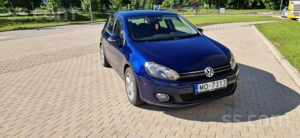 Blue Volkswagen Golf 2009 in Riga, with an engine capacity of 2.00 L and mileage of 300 thousand km for 2480 €, photo 2 on AUTOMOTO.COM.LV