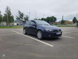 Blue Volkswagen Golf 2009 in Alytus, with an engine capacity of 1.97 L and mileage of 386 thousand km for 3799 €, photo 4 on AUTOMOTO.COM.LV