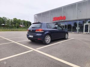 Blue Volkswagen Golf 2009 in Alytus, with an engine capacity of 1.97 L and mileage of 386 thousand km for 3799 €, photo 5 on AUTOMOTO.COM.LV